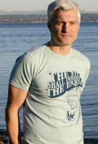 Catching Up With Endurance Conspiracy's Tony DeBoom – Triathlete