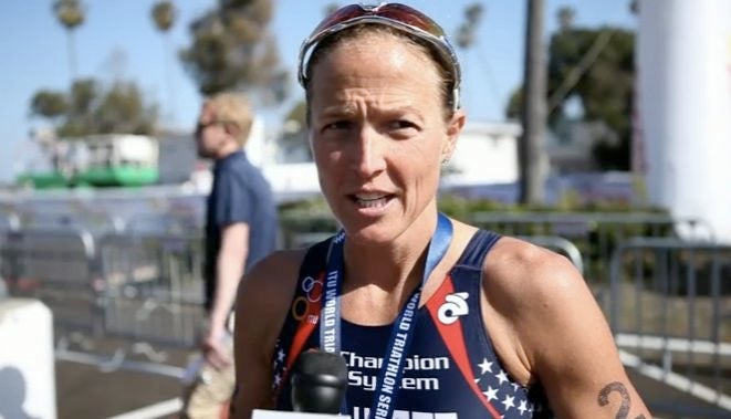 Video: Laura Bennett's Olympic Qualifying Race – Triathlete