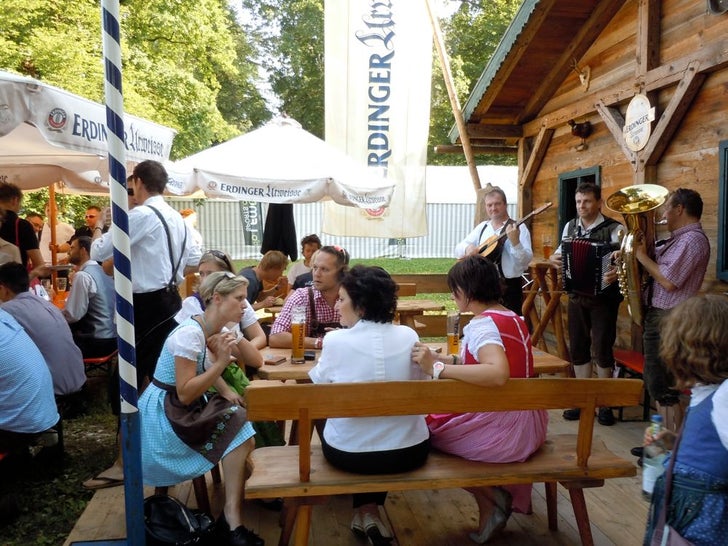 Challenge Roth's Erdinger Party – Triathlete