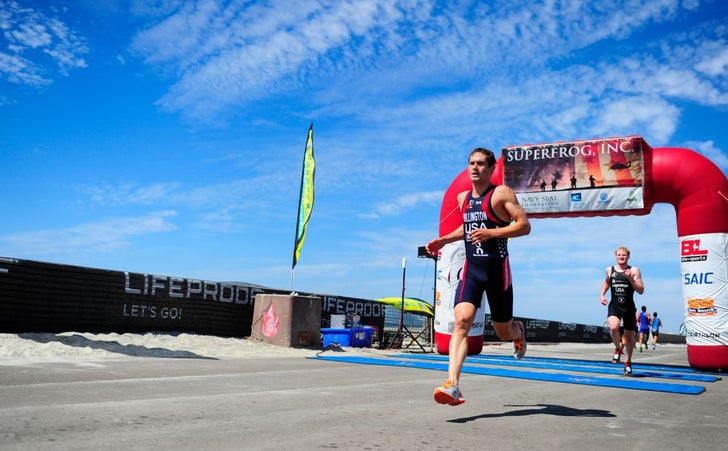 American Greg Billington wins F1 Triathlon – Triathlete