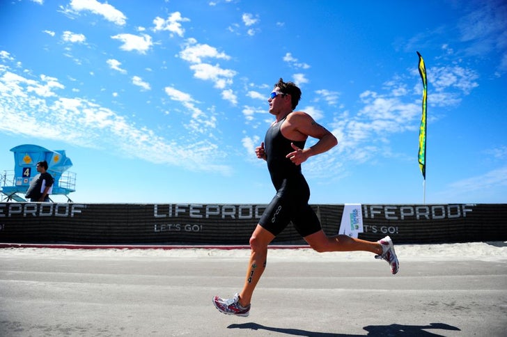 American Greg Billington wins F1 Triathlon – Triathlete