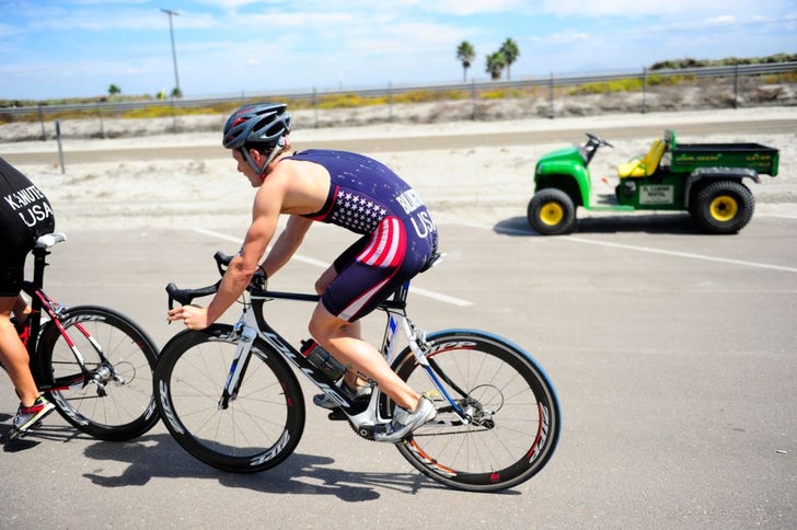American Greg Billington wins F1 Triathlon – Triathlete