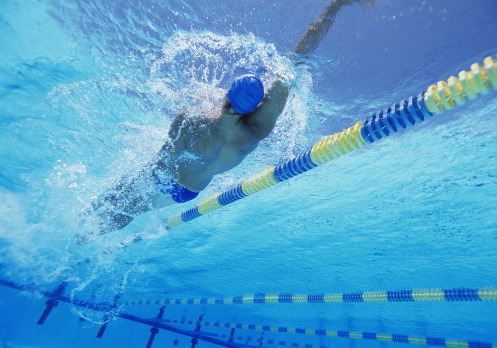 One-Hour Workout: Mixed Strokes Swim Session – Triathlete