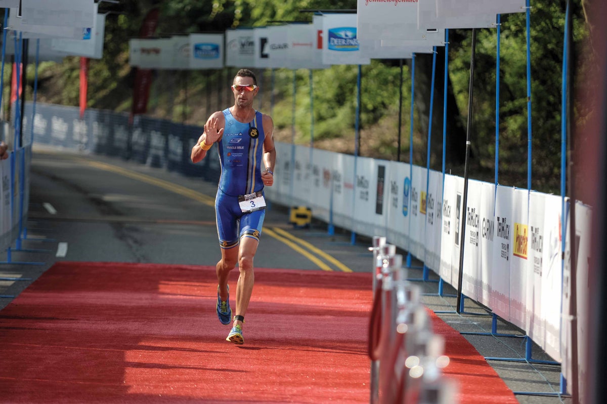 Dear Coach: Pros Vs. Age Groupers – Triathlete
