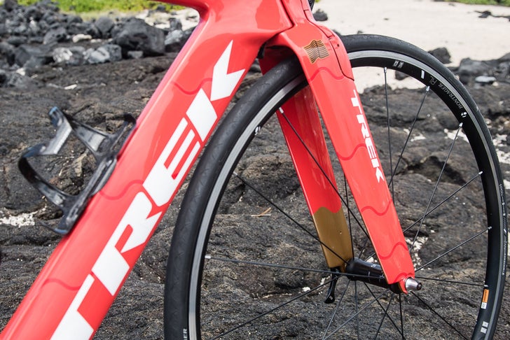 Pro Bike: Linsey Corbin's Custom Trek Speed Concept – Triathlete