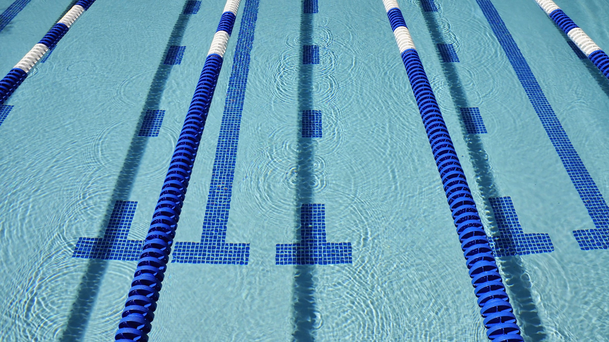 Weekend Swim Workout: Warm-up Choices and Unique Drills – Triathlete
