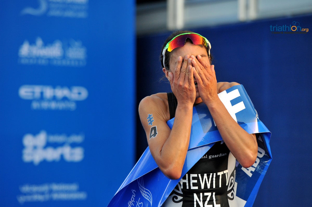Andrea Hewitt Earns Emotional Victory in Abu Dhabi – Triathlete