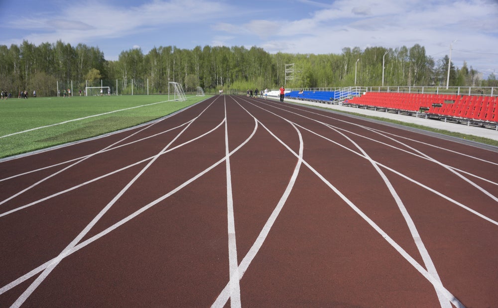 One Hour Run Workout: 50-Yard Liners – Triathlete