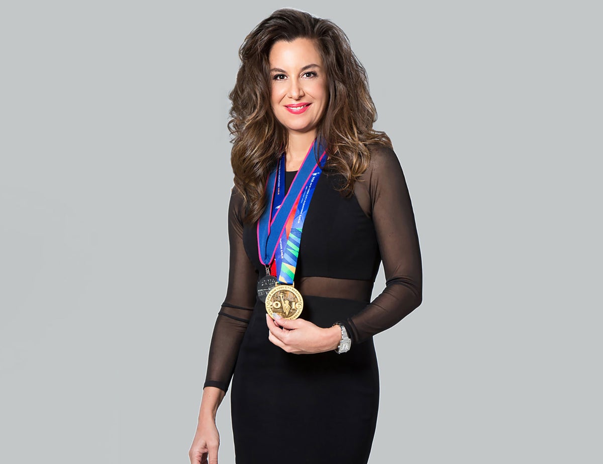 How This Estee Lauder Exec Fits in Triathlon Training – Triathlete