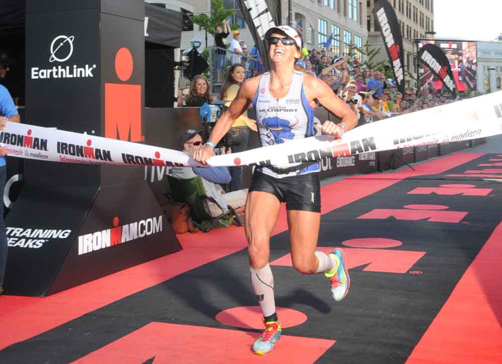 How this Mother of 5 Manages the Triathlon Balance – Triathlete