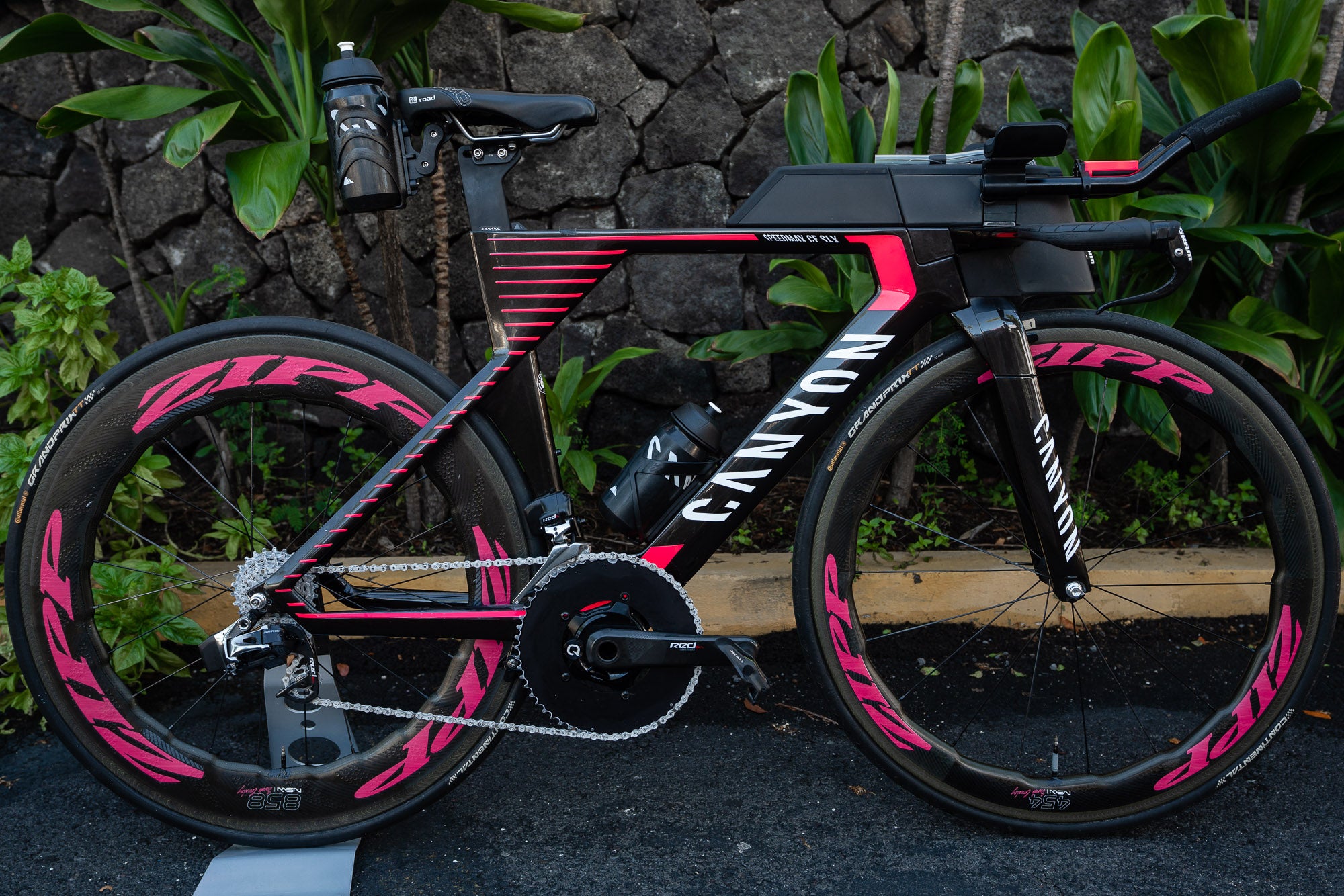 Kona Pro Bike: Sarah Crowley's Canyon Speedmax CF SLX – Triathlete