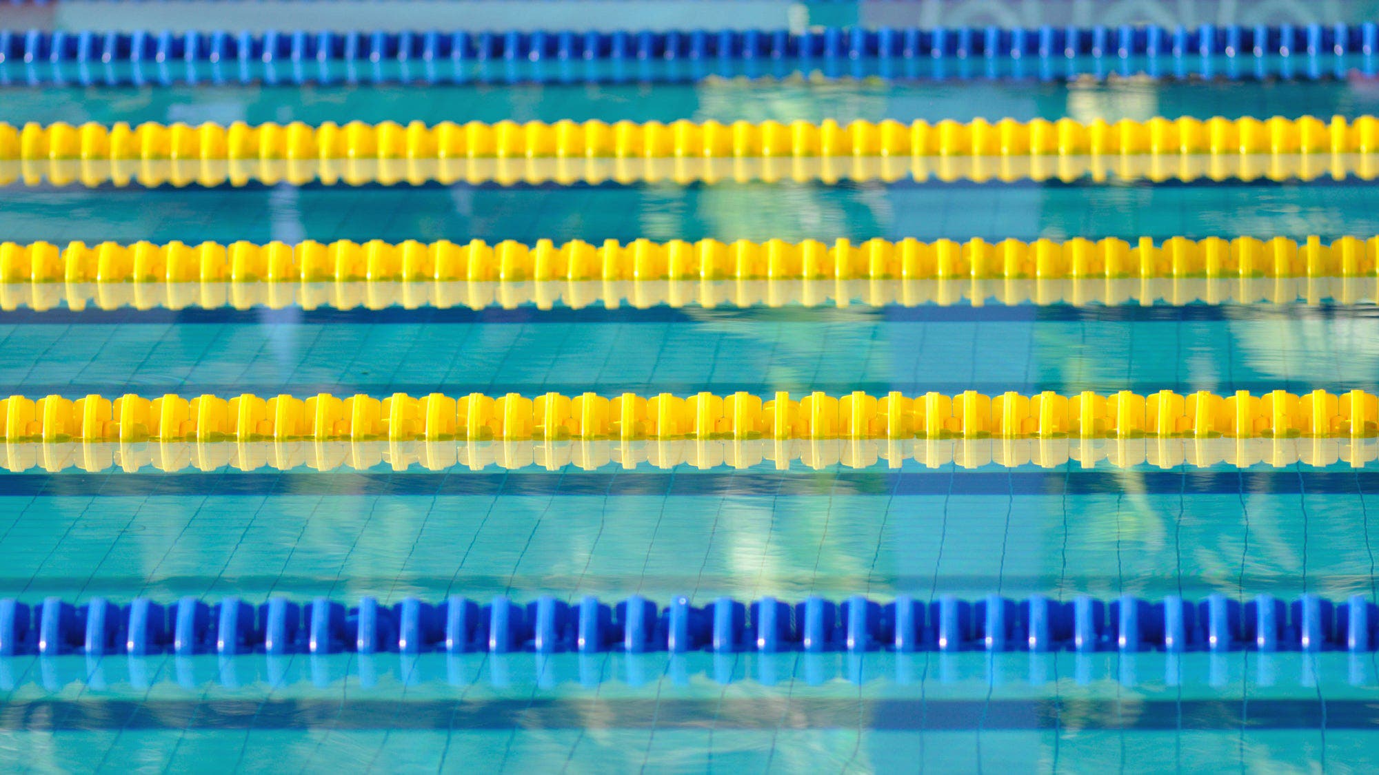 Weekend Swim Workout: 4x500, 4x400, or 4x300