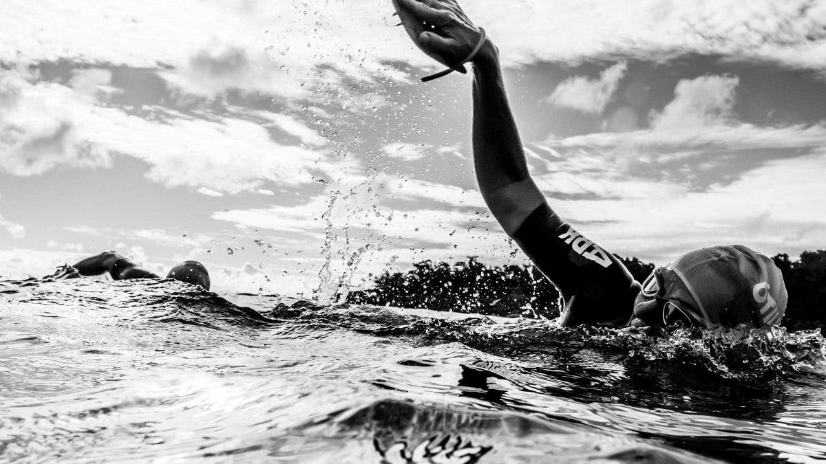 What's The Best 'Full Spec' Swimrun Kit? – Triathlete