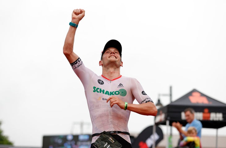 7 Professional Triathletes Who Retired in 2023 – Triathlete