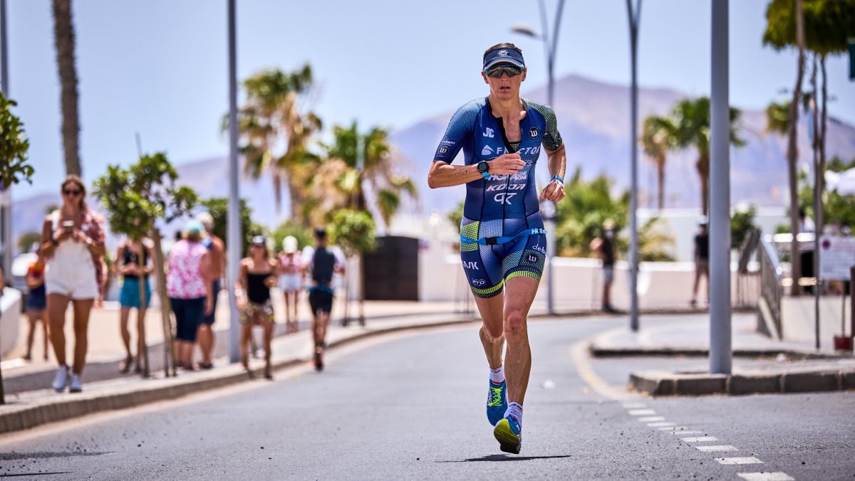 One-Hour Workout: Laura Siddall's Tempo Interval Run – Triathlete