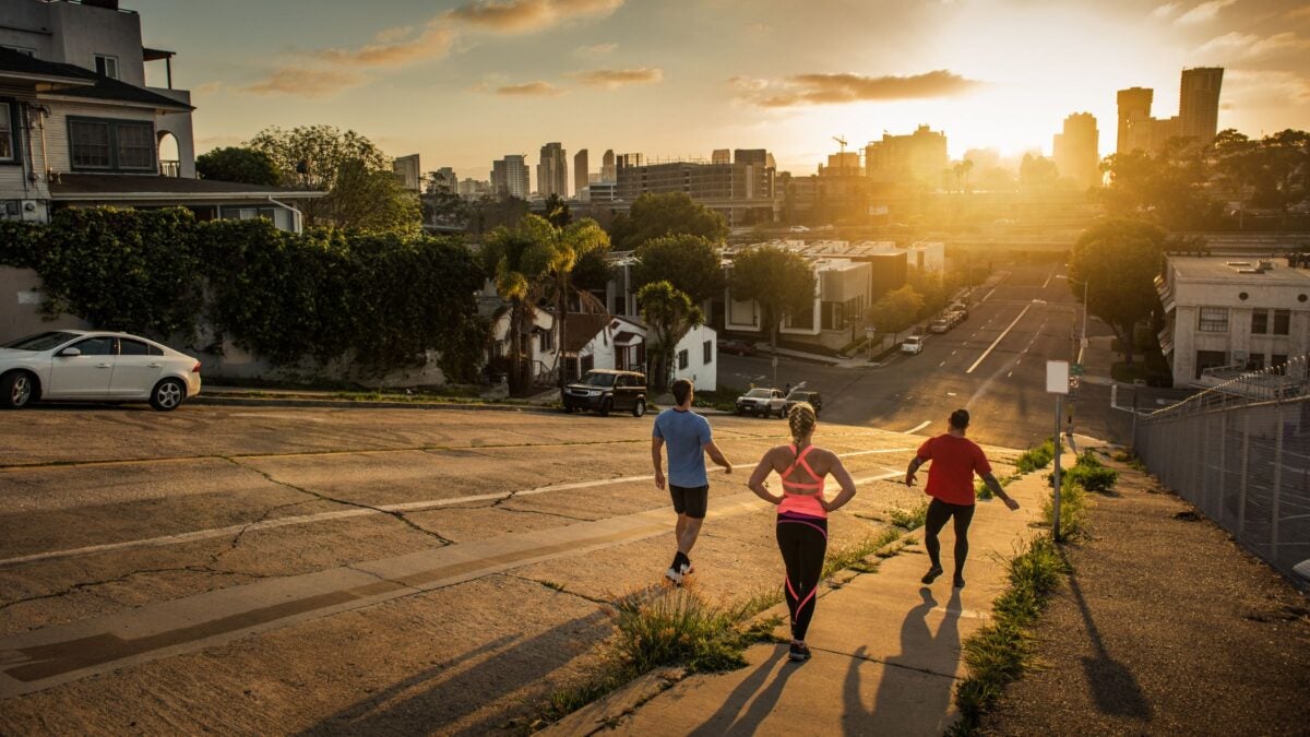 One-Hour Workout: Bite-Sized Hill Reps – Triathlete