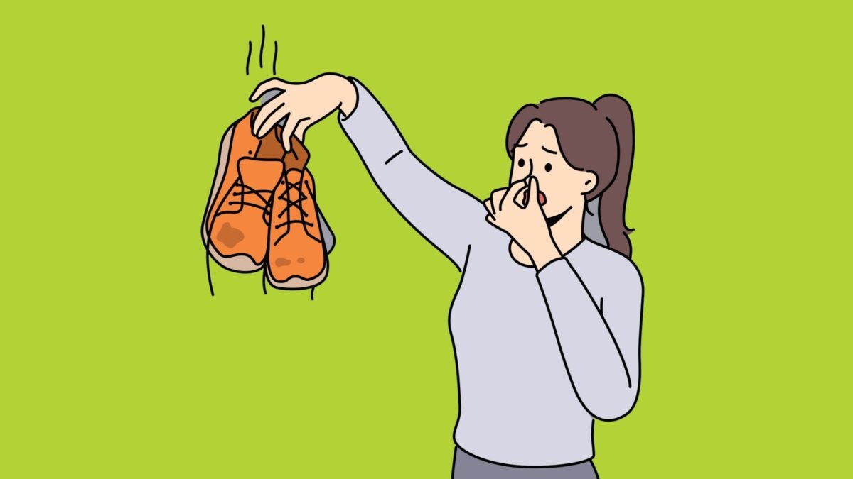 How to Clean Stinky Workout Clothes and Gear – Triathlete