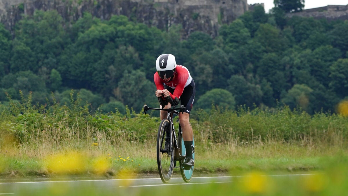 Taylor Knibb and Paula Findlay Race Cycling Time Trials. Should You? – Triathlete