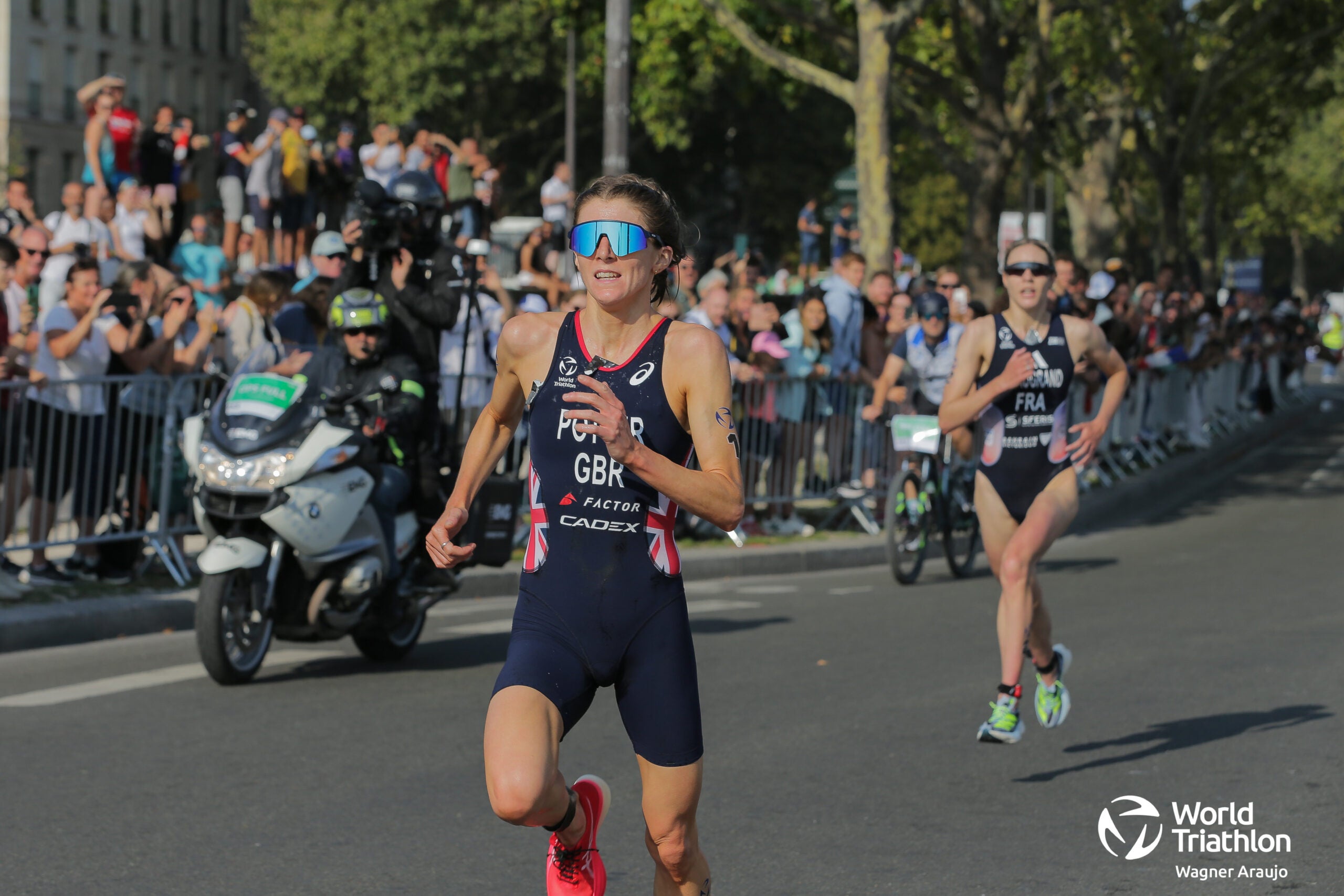 Who is Triathlon World Champion Beth Potter? – Triathlete