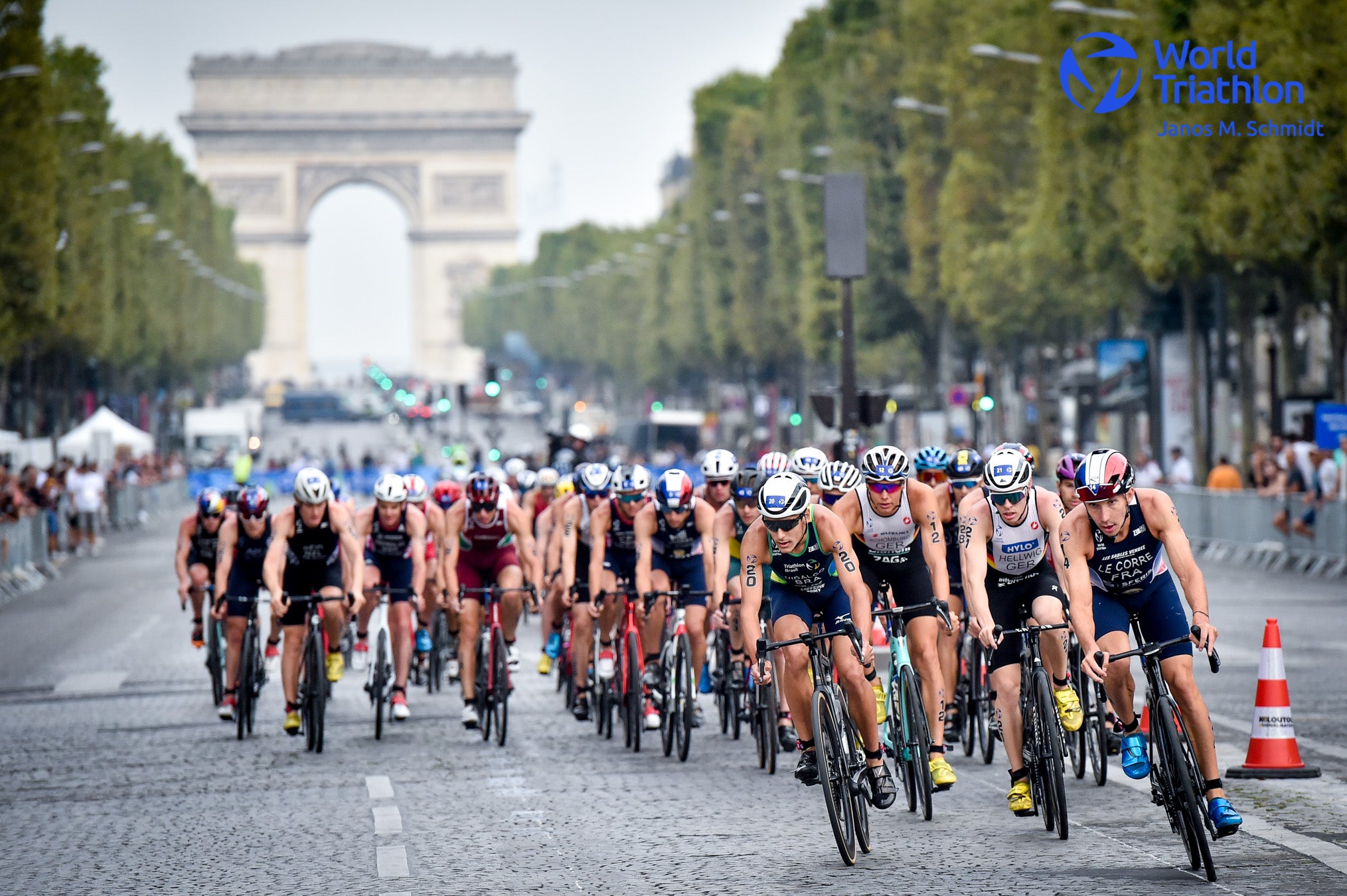 The Expert’s Guide to the 2024 Paris Olympic Triathlon Course – Triathlete