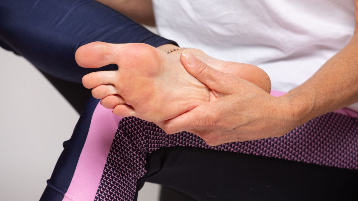 Why Does My Foot Cramp When Swimming? – Triathlete