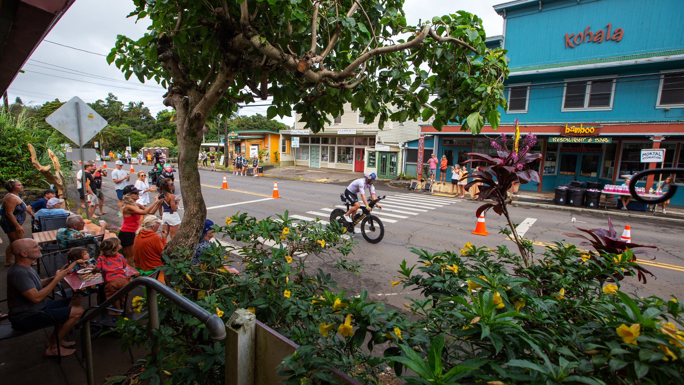 The Best Photos From the 2024 Ironman World Championship Kona Pro Men's ...
