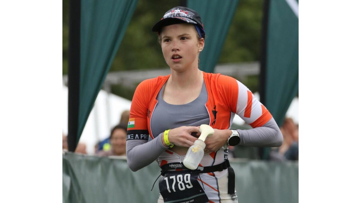 Why (and How) Should New Moms Breastfeed During a Triathlon? – Triathlete