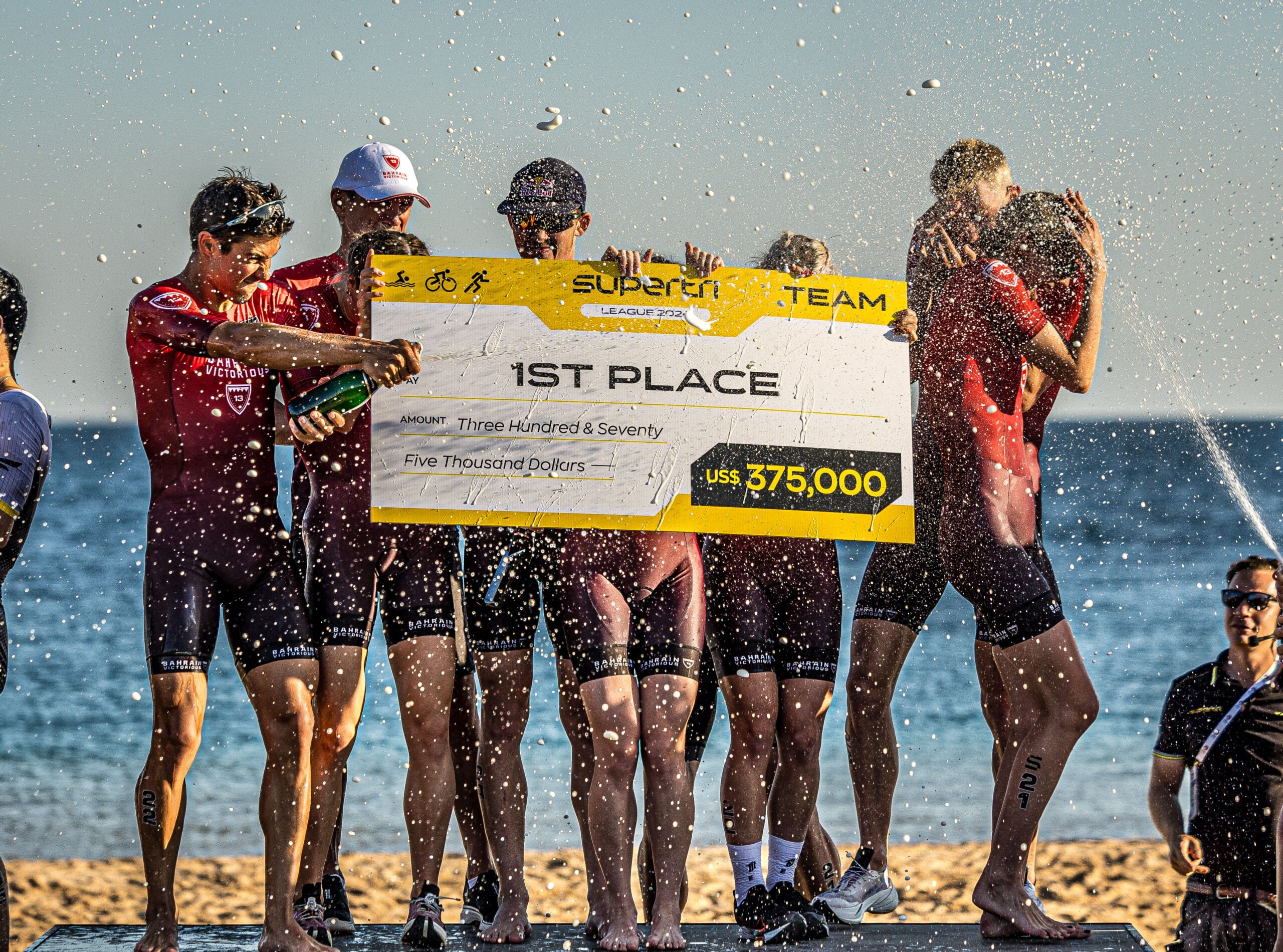 A Pro Triathlete's Take on the Supertri Grand Final, Plus a Dominant ...
