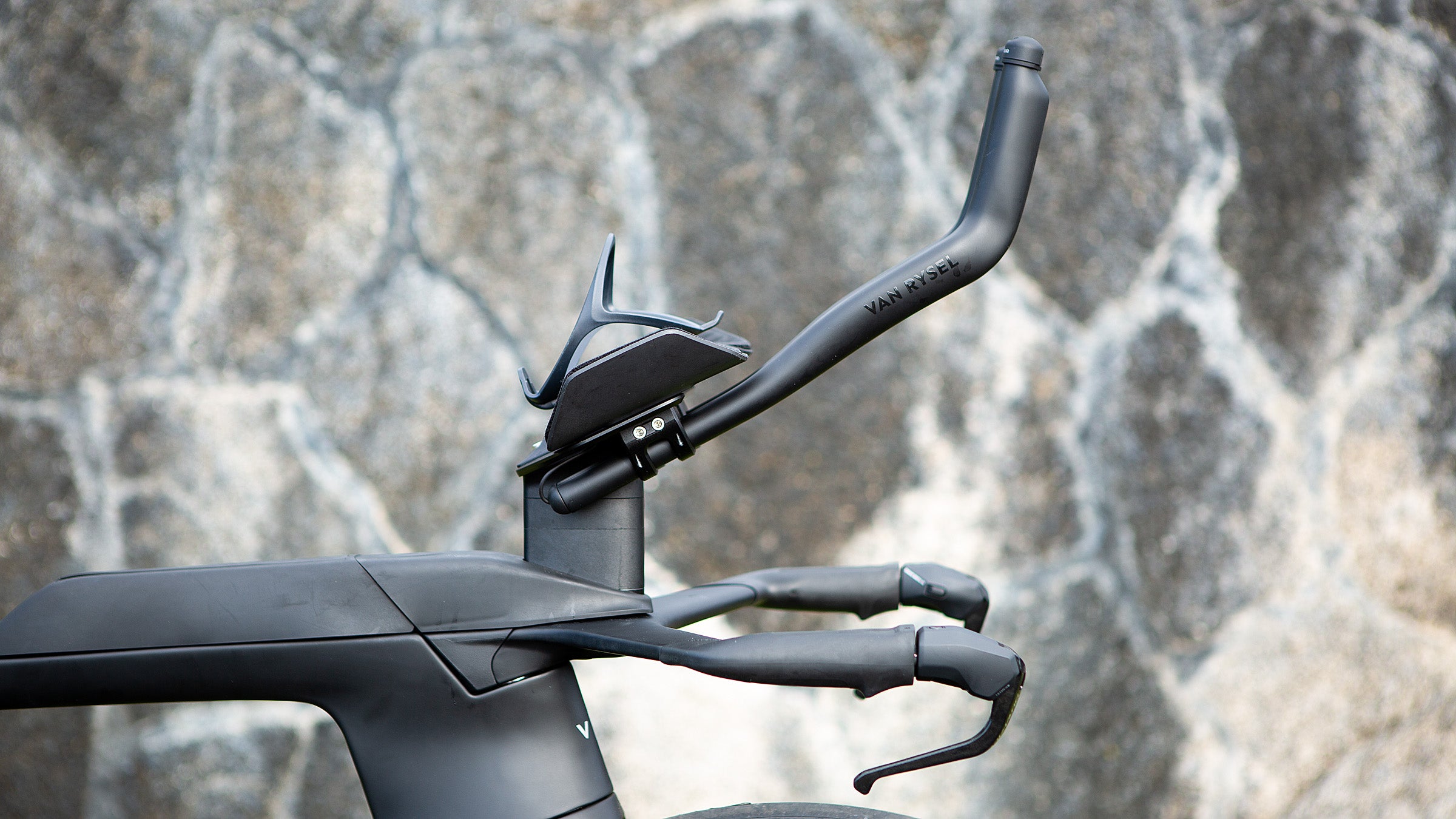 The Van Rysel XCR Bike Reviewed – Triathlete