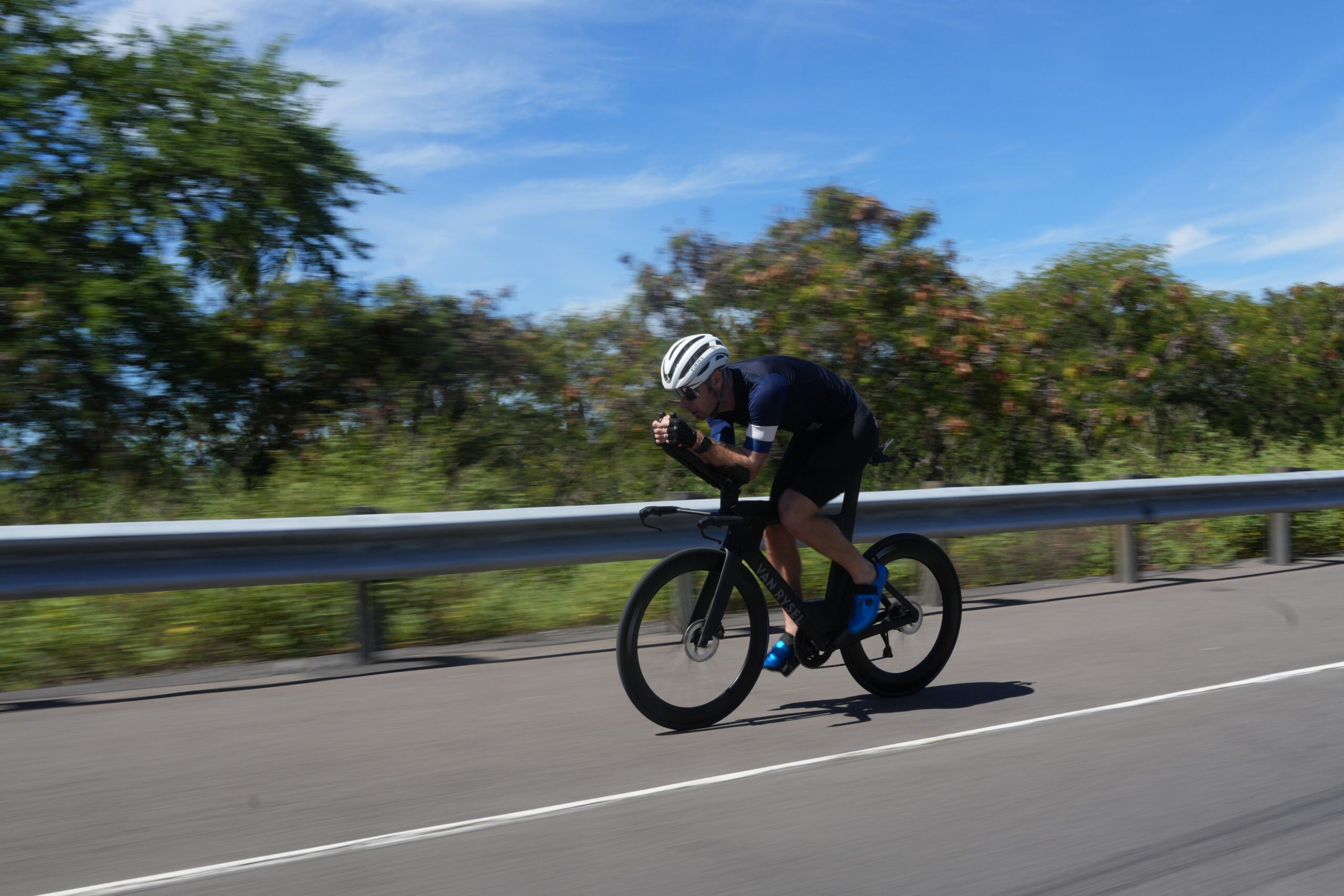 The Van Rysel XCR Bike Reviewed – Triathlete