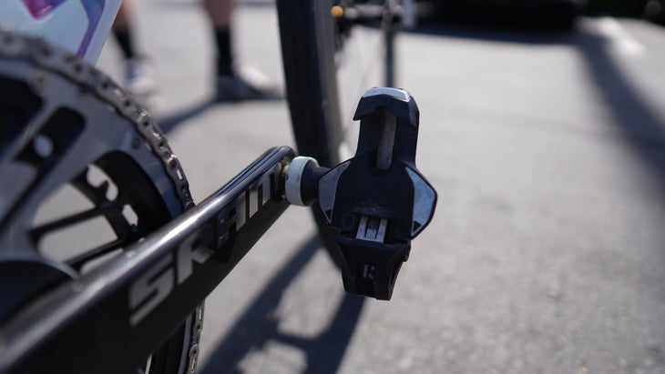 Pro Triathlete Paula Findlay's Specialized Shiv TT Bike – Triathlete