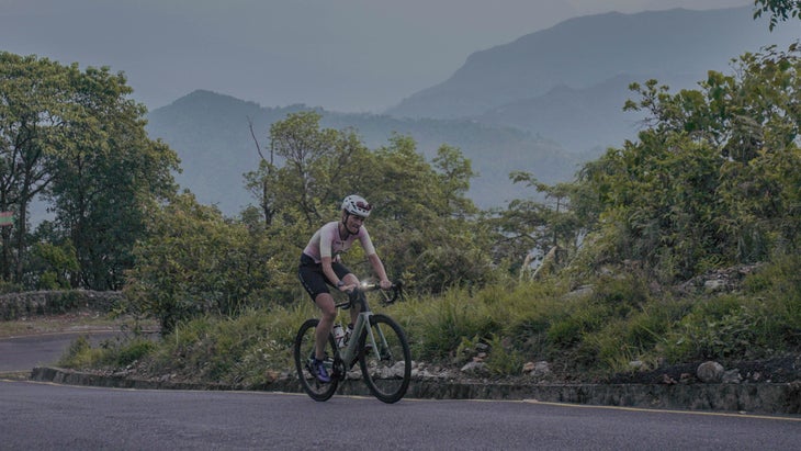Nikola Čorbová is the First Female Finisher at Himalayan XTRI – Triathlete