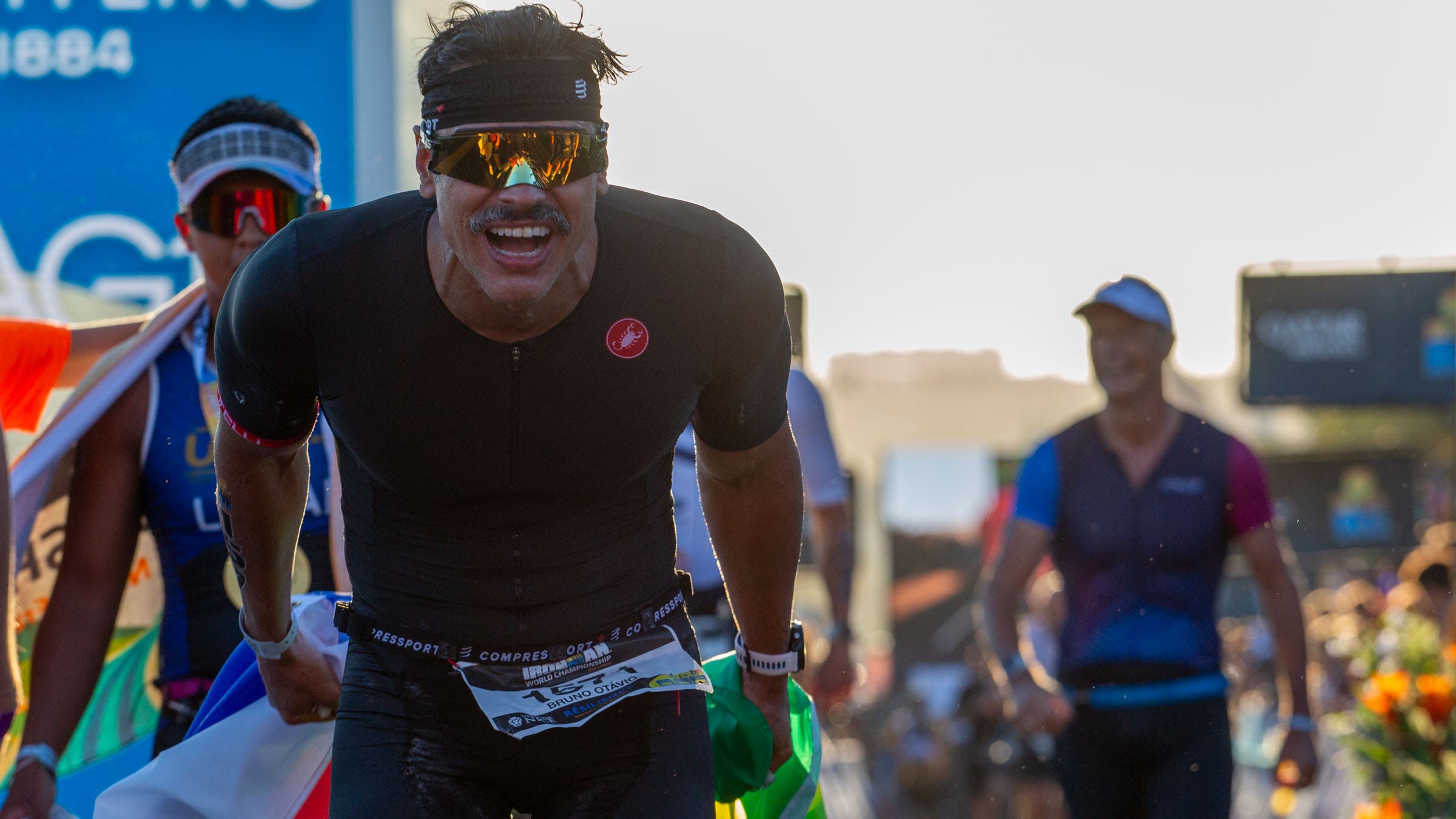 Finish-Line Gallery: Men's 2025 Ironman World Championship — Triathlete