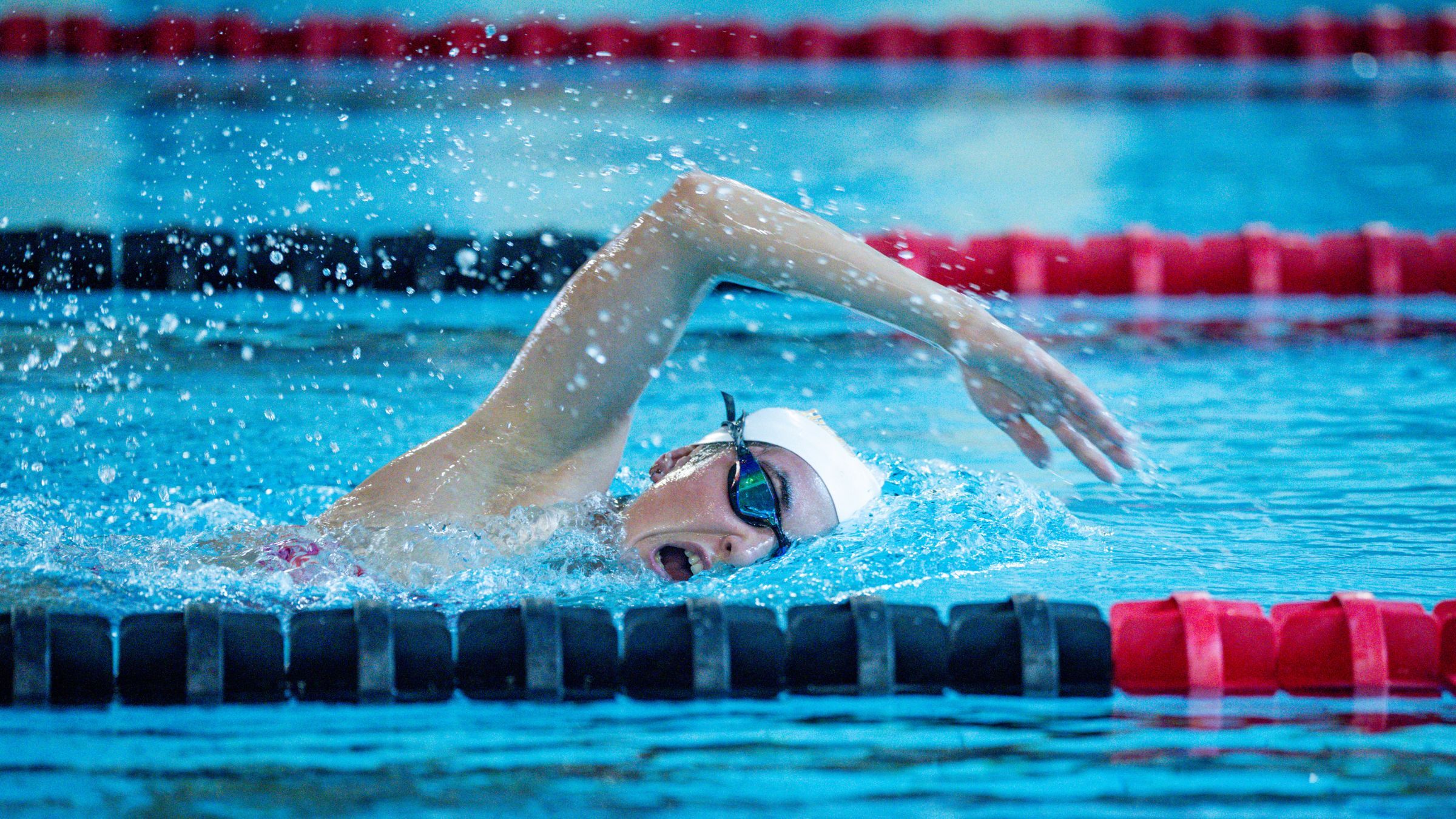 5 Essential Mobility Checks to Breathe Easier When Swimming — Triathlete